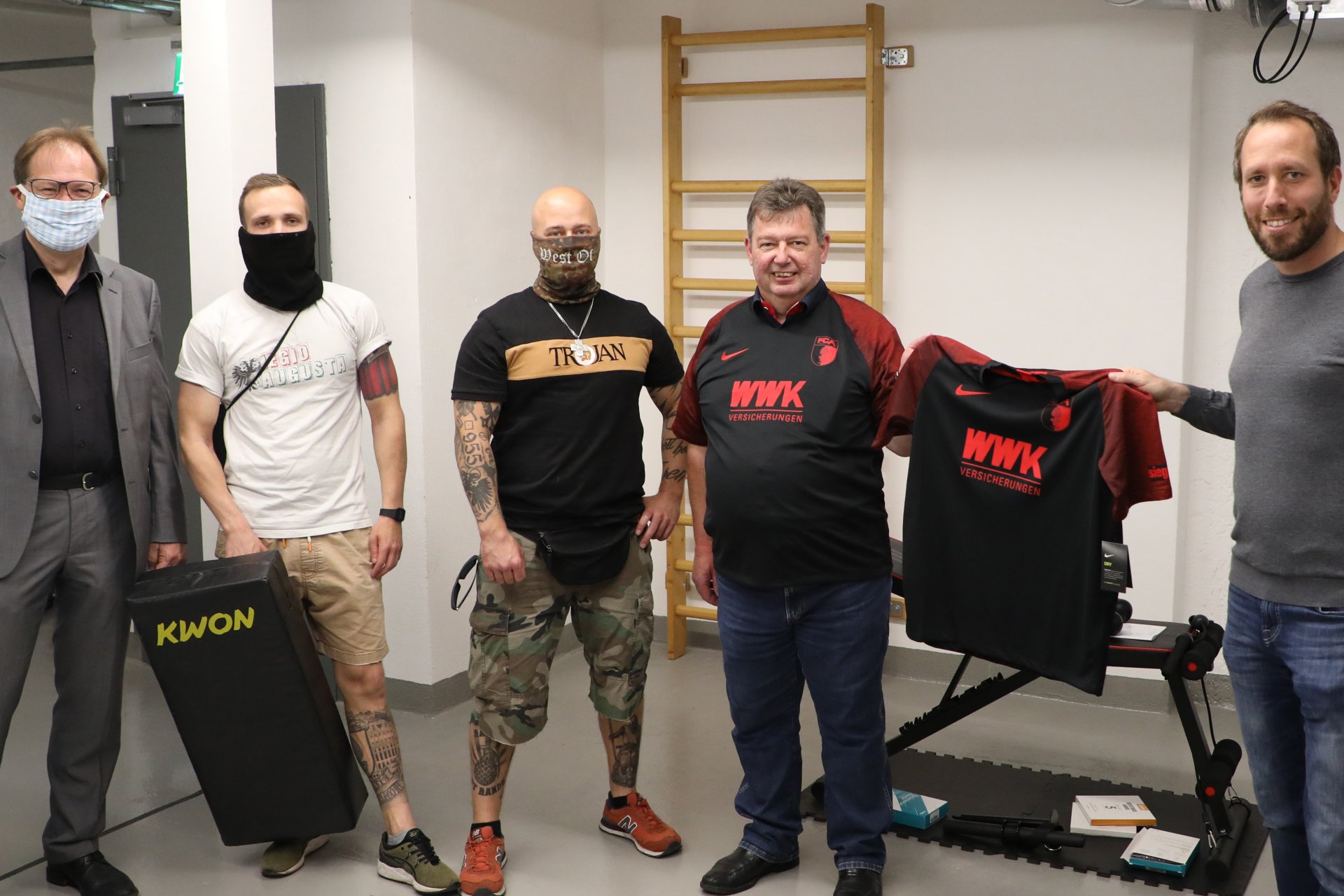 Ulrich-Biesinger-Tribüne e.V. stiftet Fitnessgeräte für Ex-Häftlinge ...