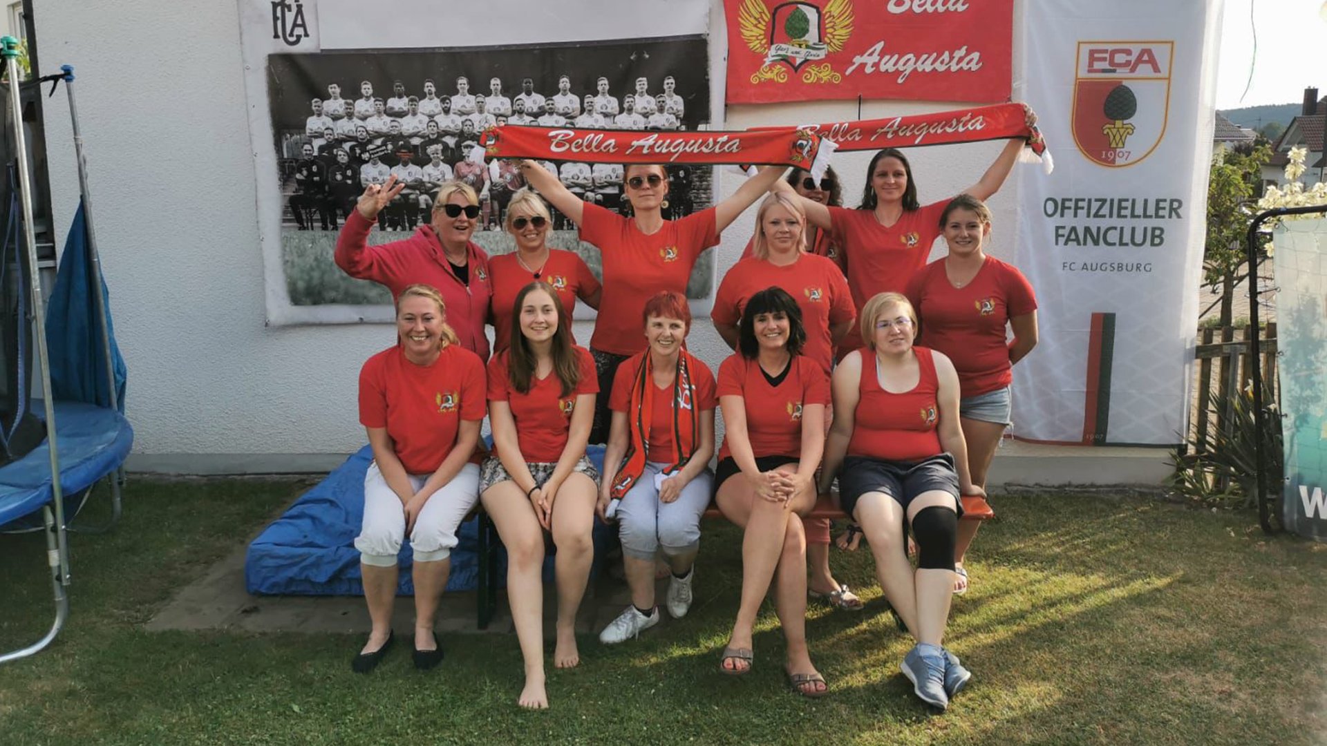 Frauen-Fanclub „Bella Augusta" stellt sich vor | FC Augsburg