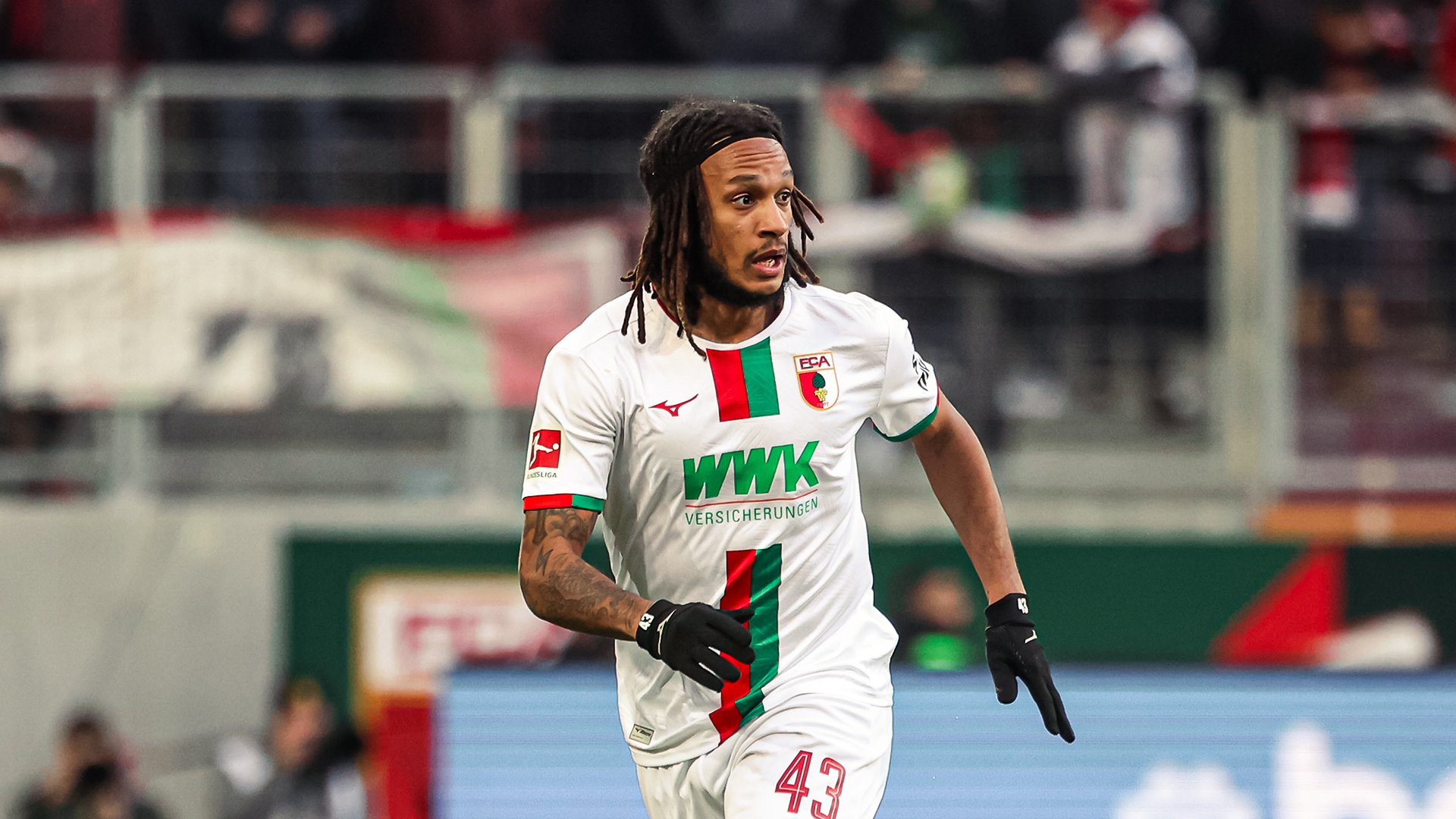 Mbabu: "Müssen unsere Chancen eiskalt nutzen" | FC Augsburg