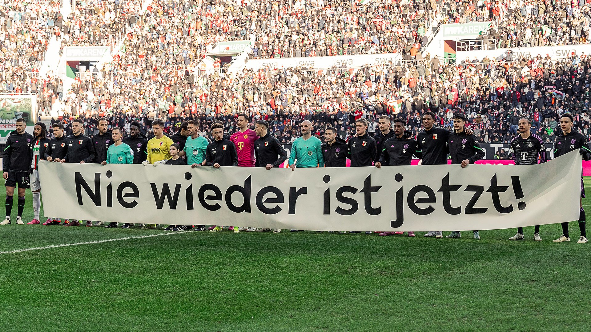 "Nie wieder ist jetzt!" | FC Augsburg