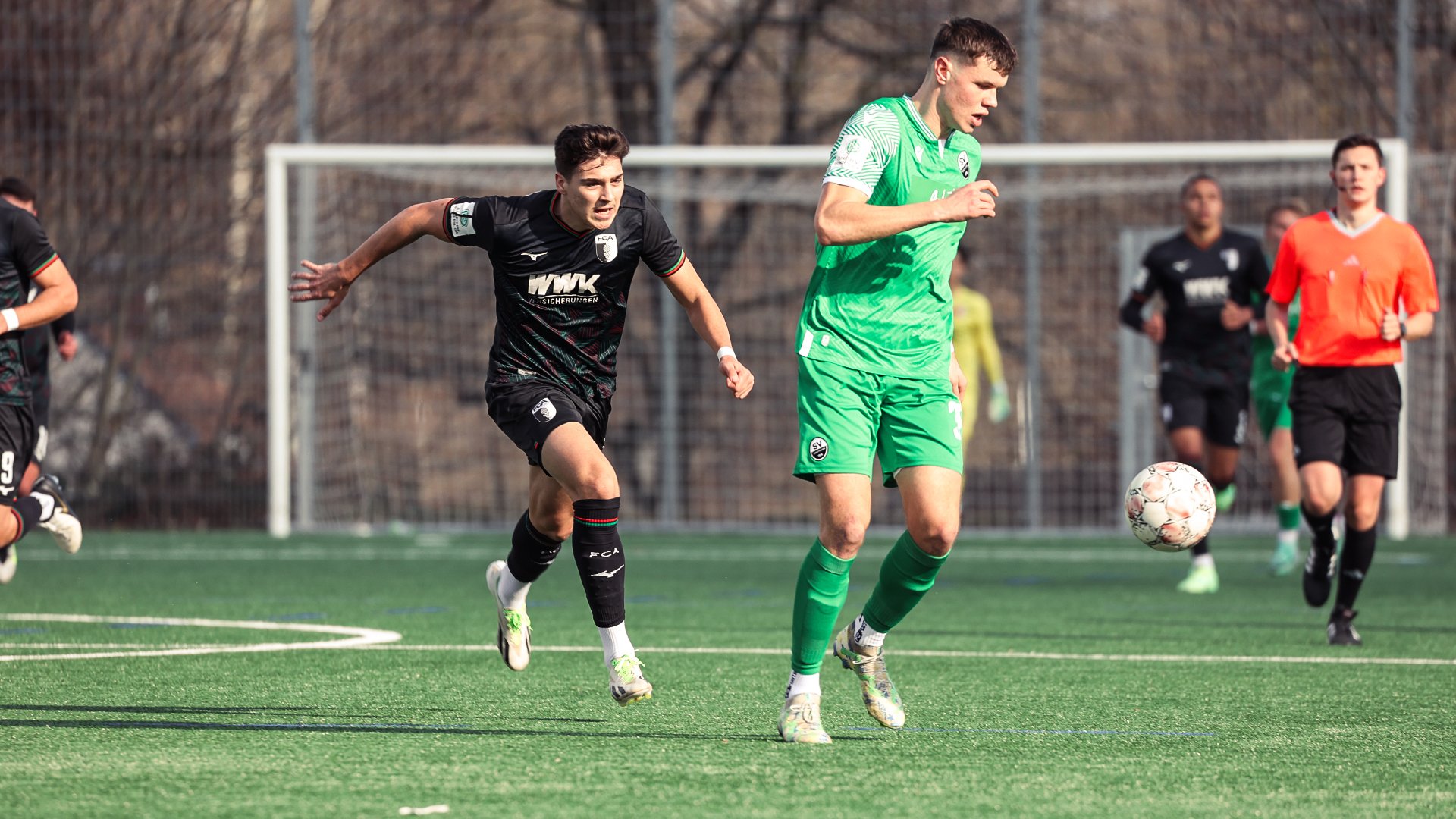 Bitterer Samstag für die U19, U17 mit Sahnetag gegen den Jahn | FC Augsburg