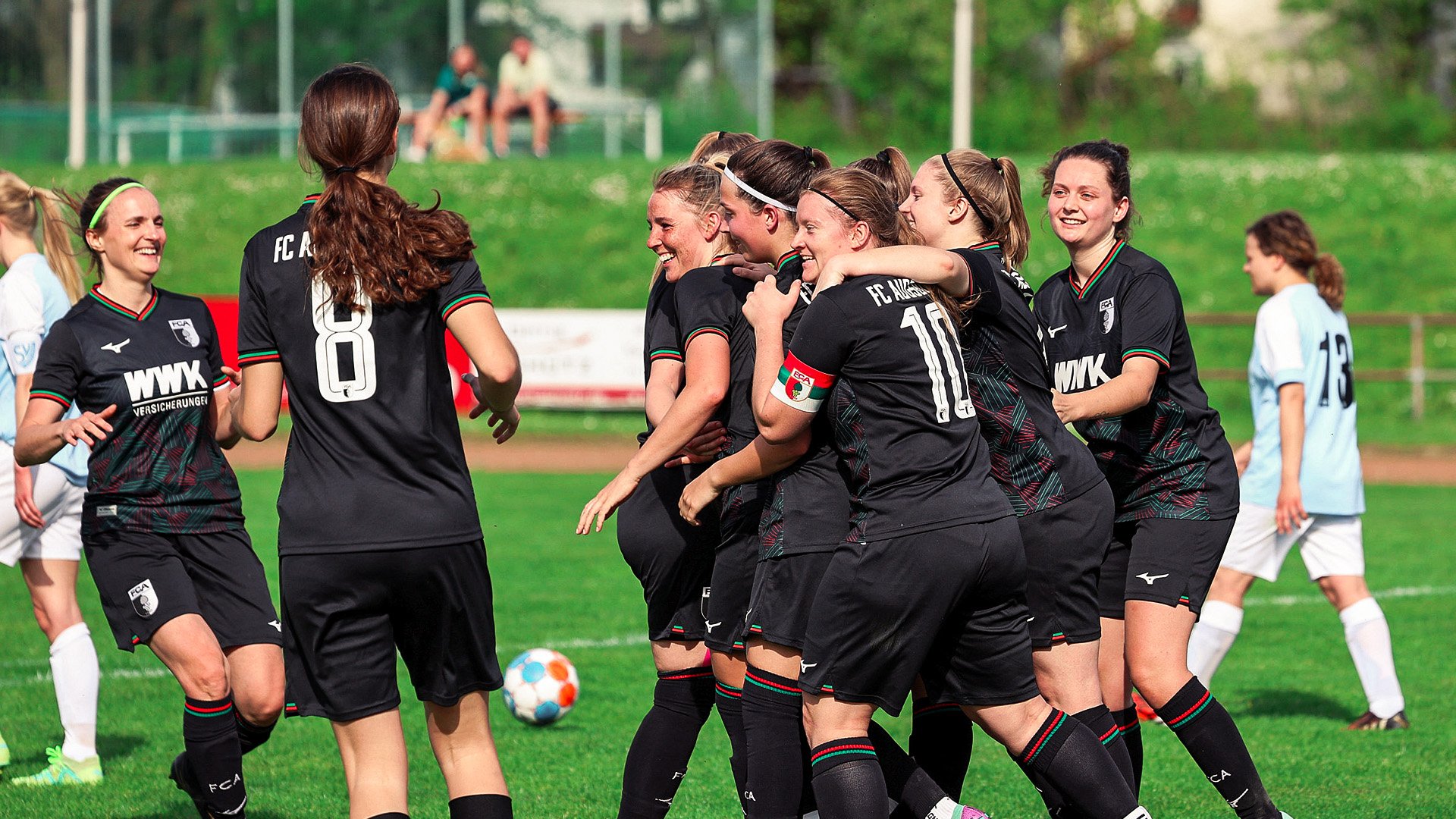 Frauen I zurück in der Spur, C-Mädels punkten auswärts | FC Augsburg