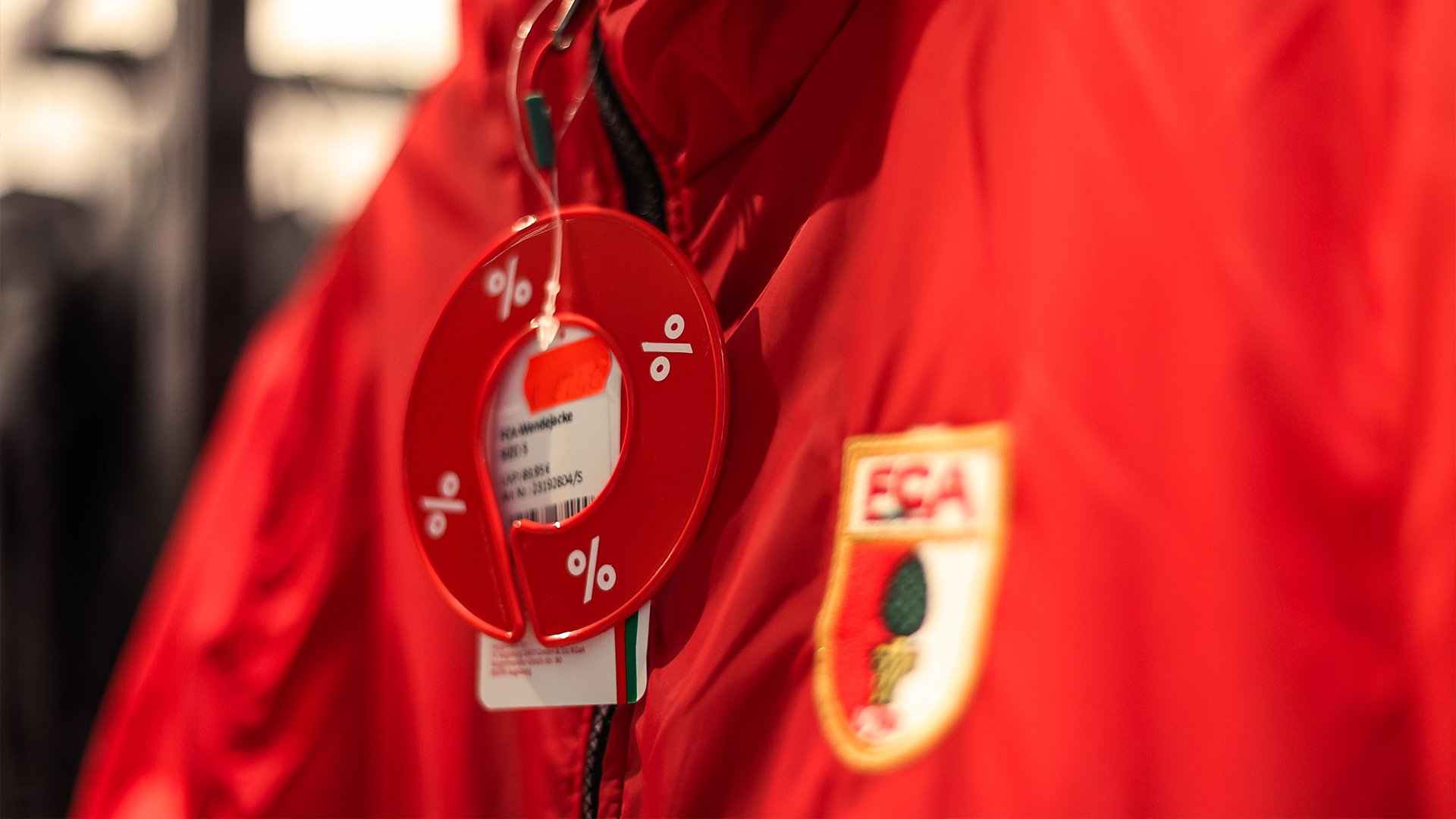 Letzte Chance! Räumungsverkauf im FCA 1907 Store | FC Augsburg