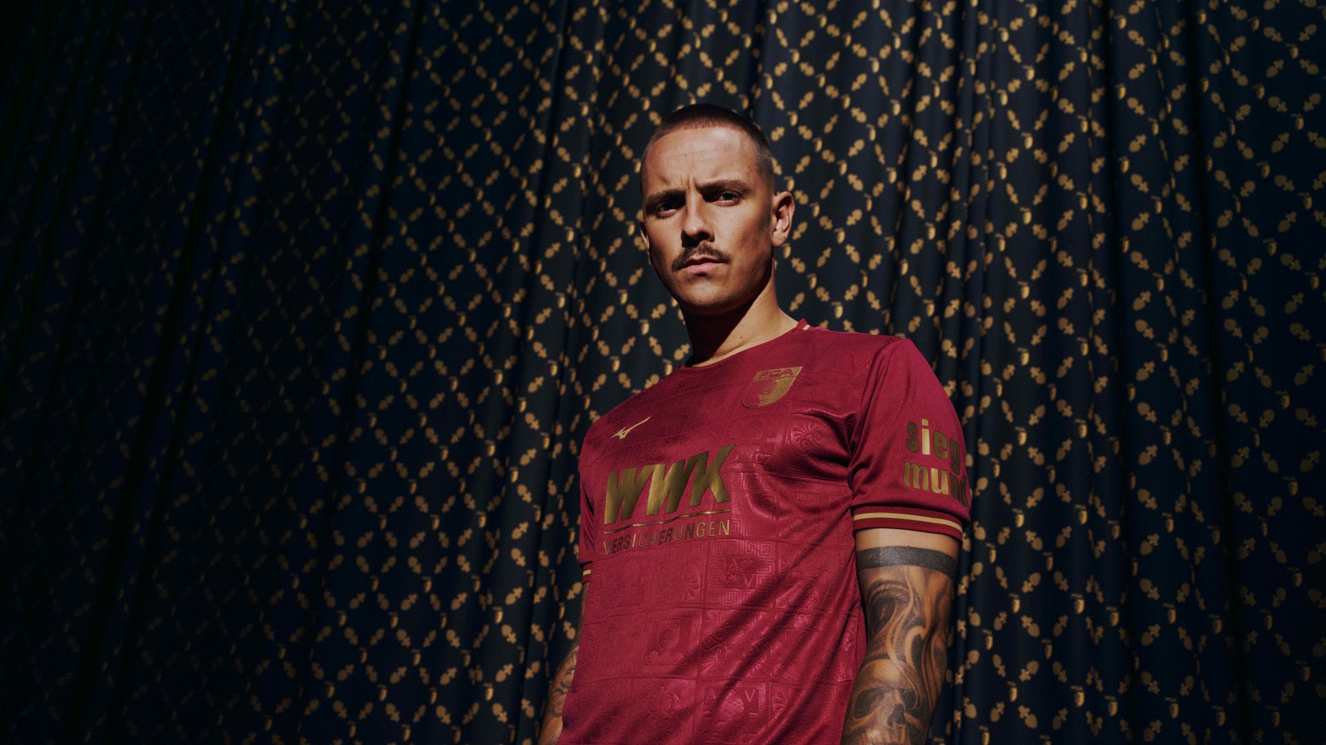 Trikots heiß begehrt – Ansturm auf das Römertrikot | FC Augsburg