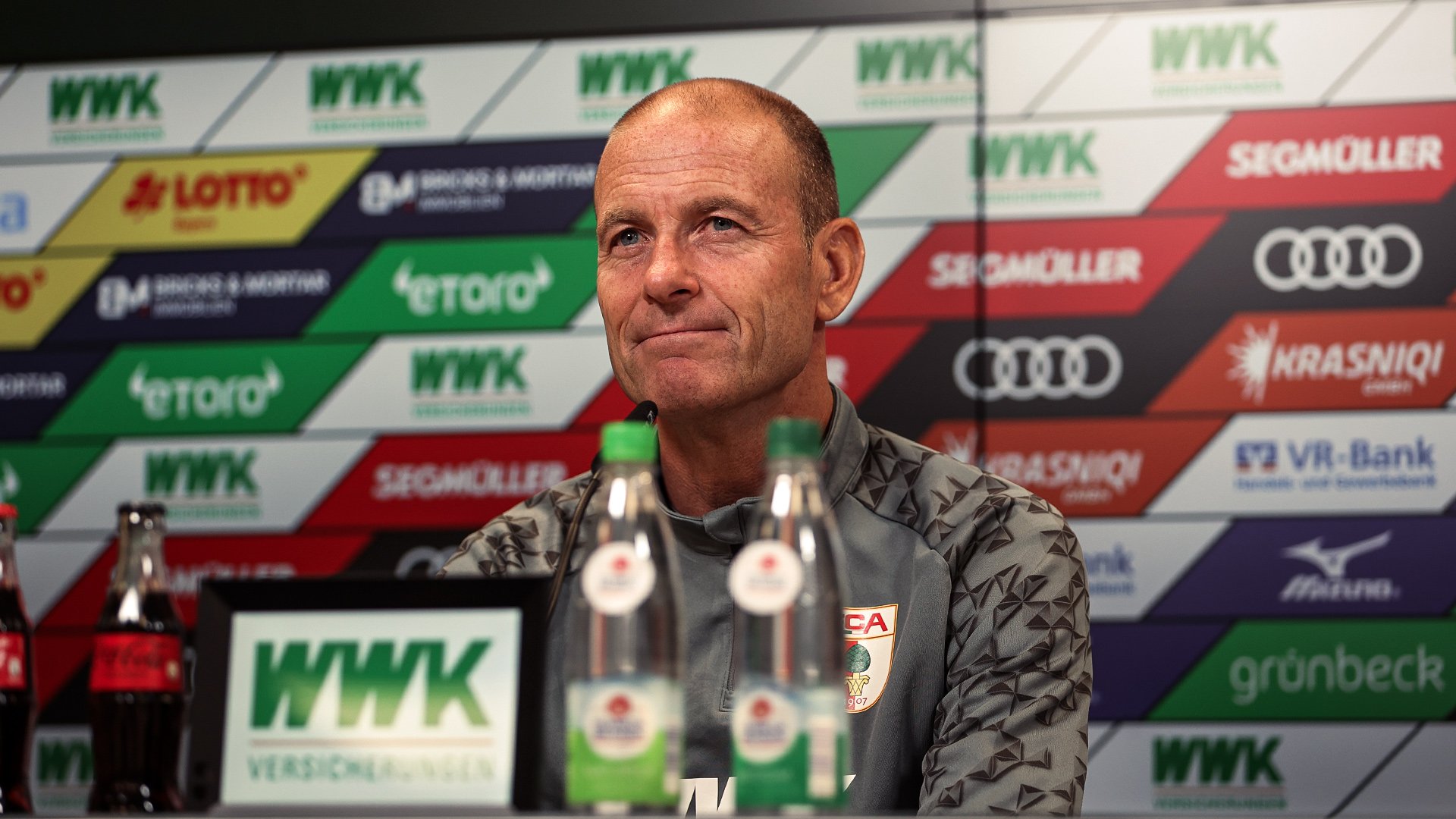 Thorup: "Fokus nach vorne richten" | FC Augsburg