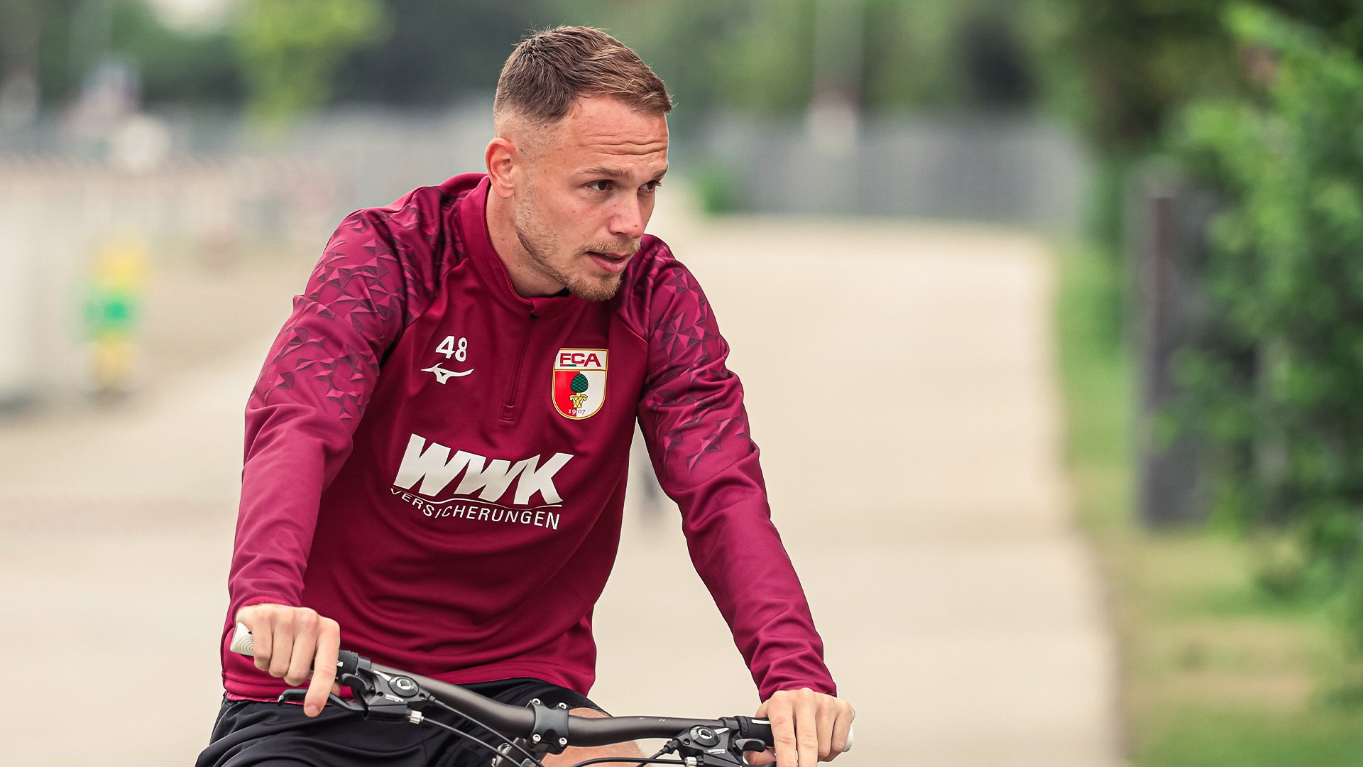 Per Leihe: Irvin Cardona nach Saint-Étienne | FC Augsburg