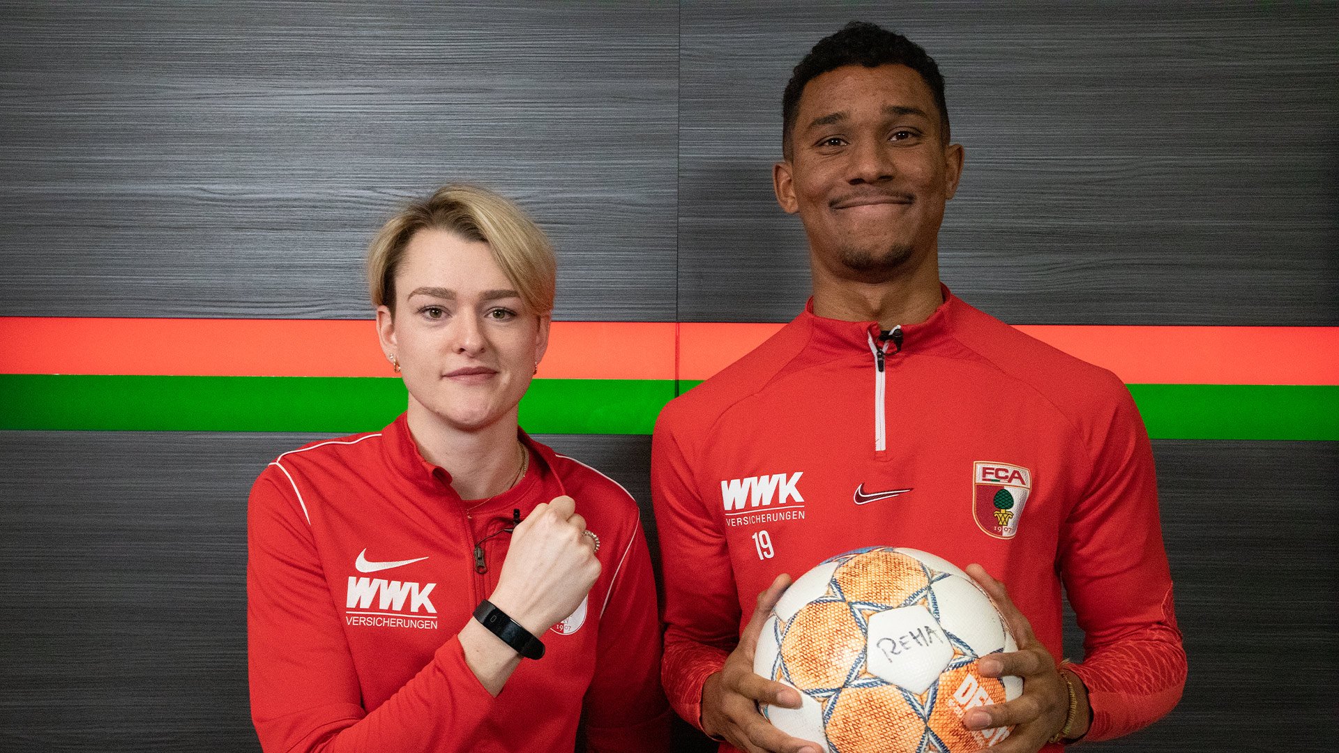 stepkickt!-Begrüßungsvideo mit Felix Uduokhai und Lisa-Marie Maier | FC Augsburg